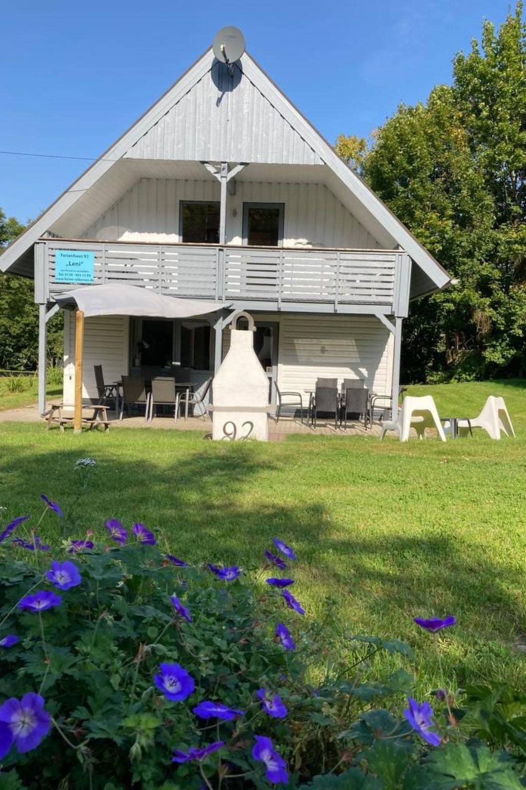 120 M² Ferienhaus ∙ 4 Schlafzimmer ∙ 8 Gäste - Hessen