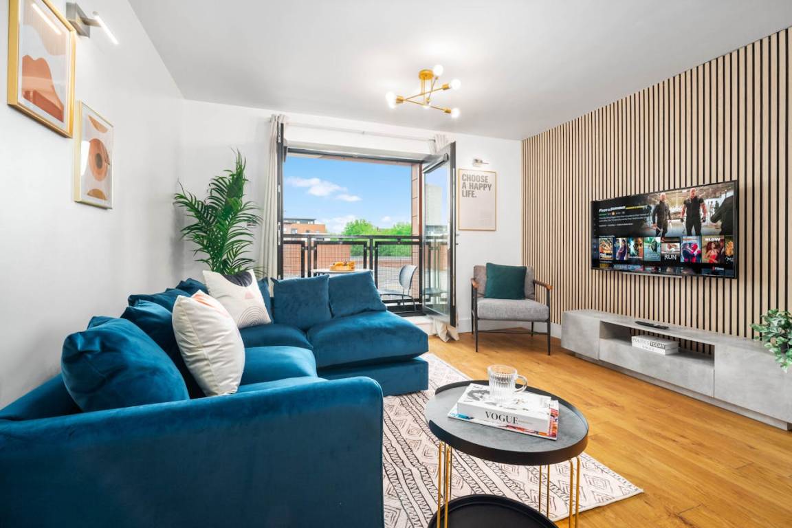 93 M² Apartment ∙ 2 Bedrooms ∙ 4 Guests - New Street Station - Birmingham