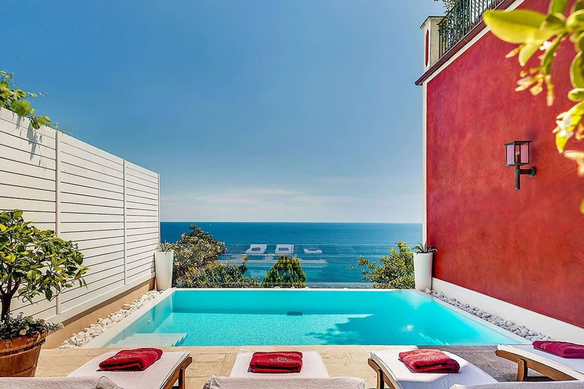 Villa ∙ 5 Bedrooms ∙ 10 Guests - Positano