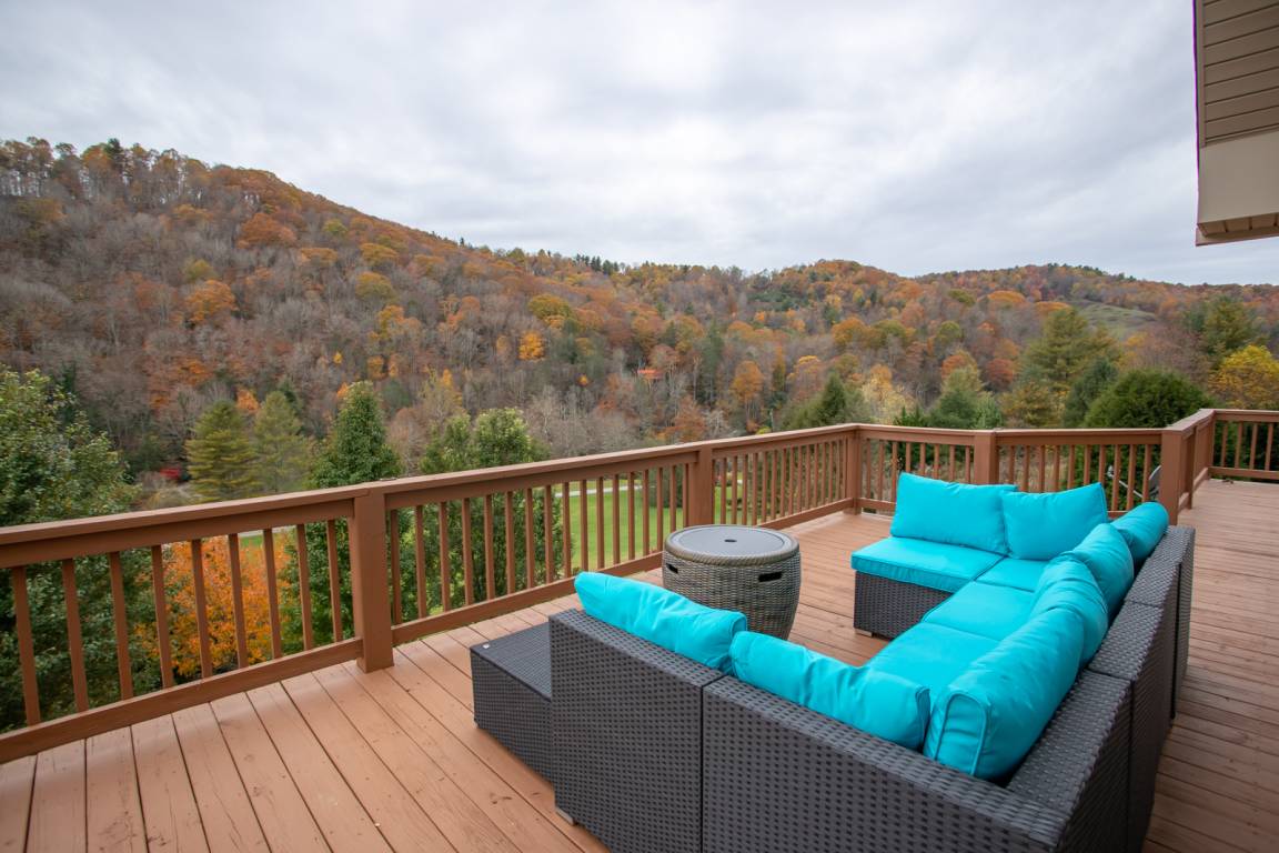 307 M² Talo ∙ 4 Makuuhuonetta ∙ 14 Vierasta - Boone, NC