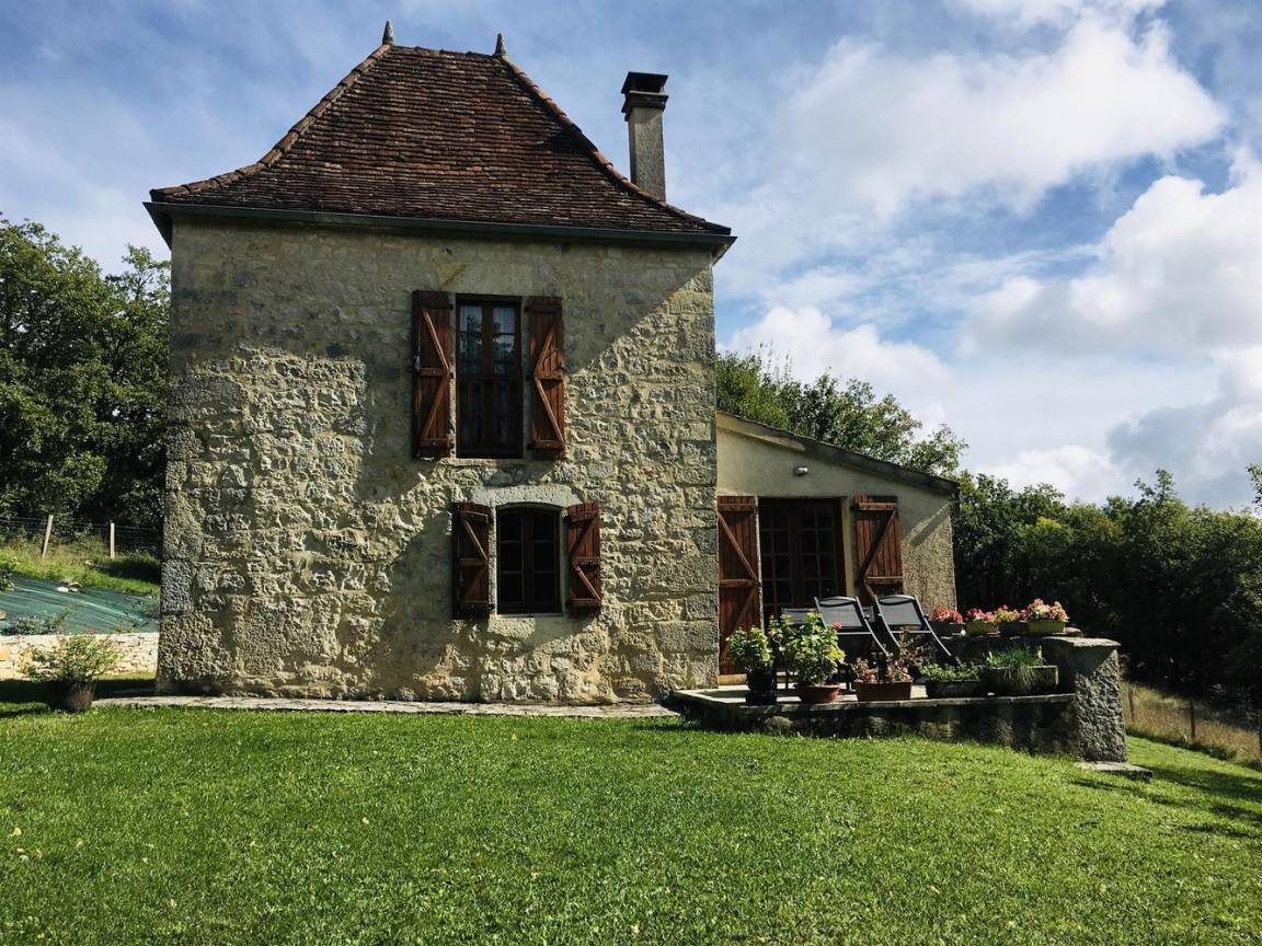 61 M² Gîte ∙ 2 Chambres ∙ 5 Personnes - Lot