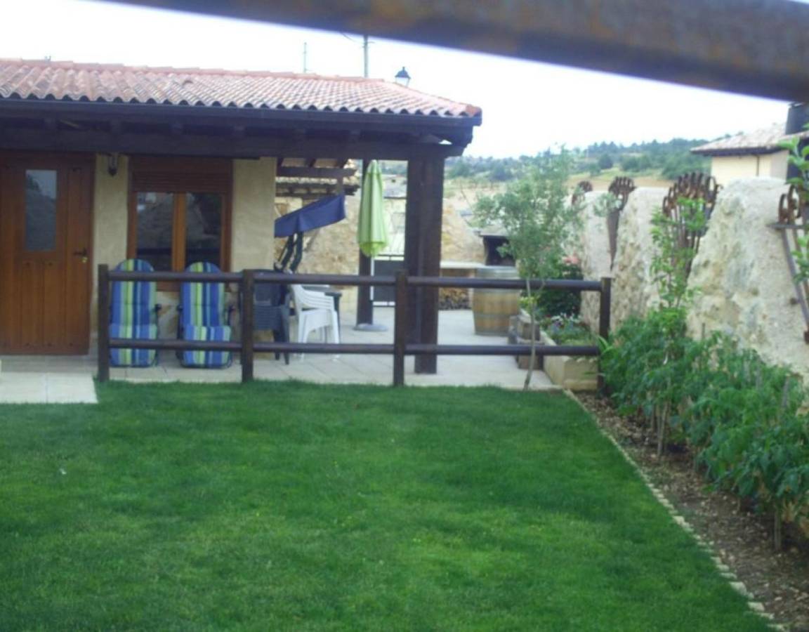 70 M² Apartamento ∙ 1 Habitación ∙ 4 Huéspedes - Ucero