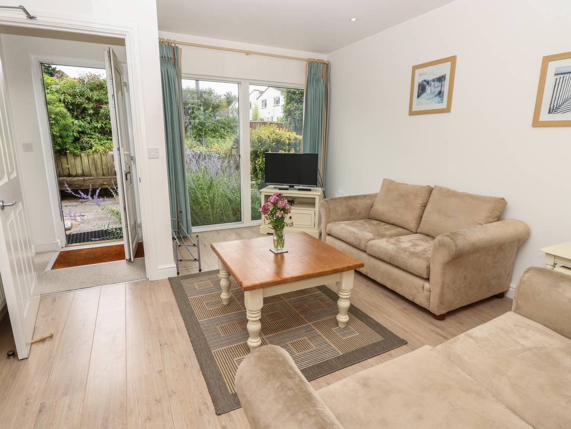 Cottage ∙ 2 Bedrooms ∙ 4 Guests - Lymington