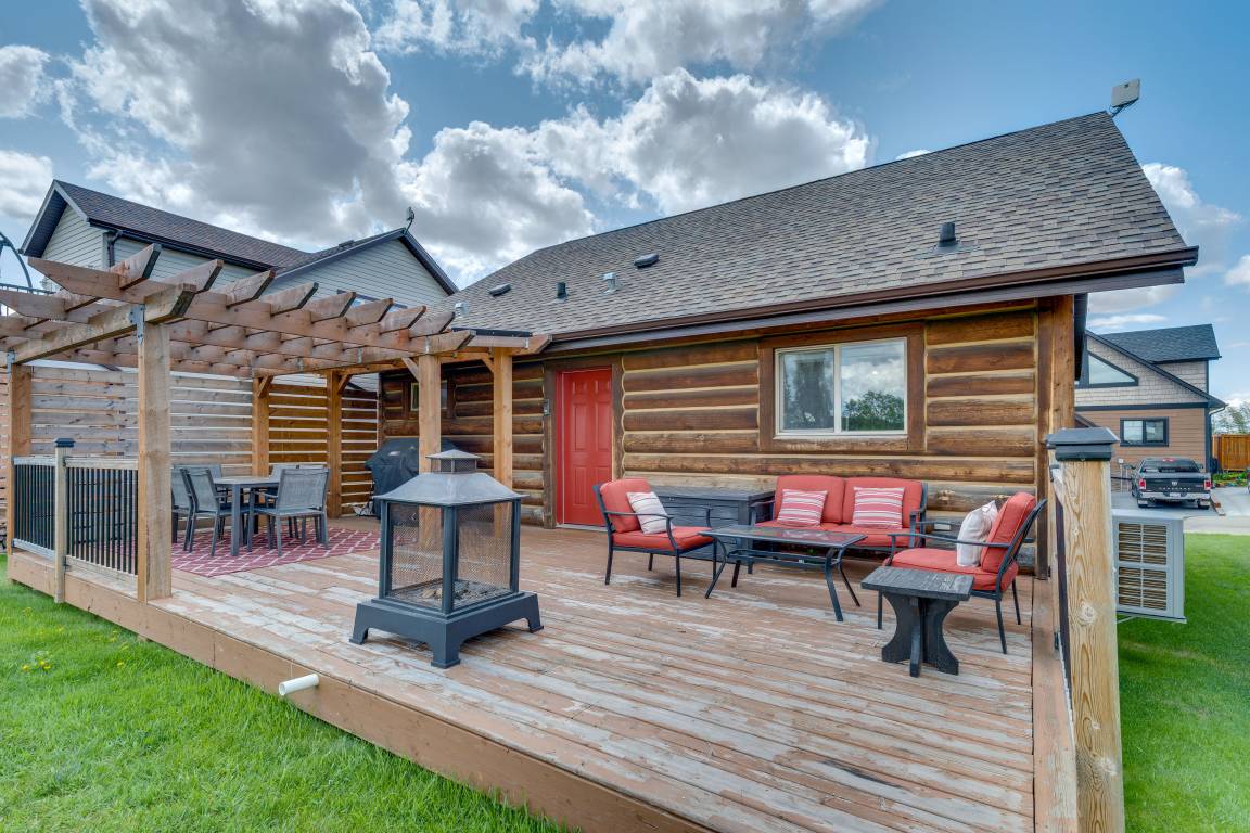 153 M² House ∙ 3 Bedrooms ∙ 10 Guests - Alberta