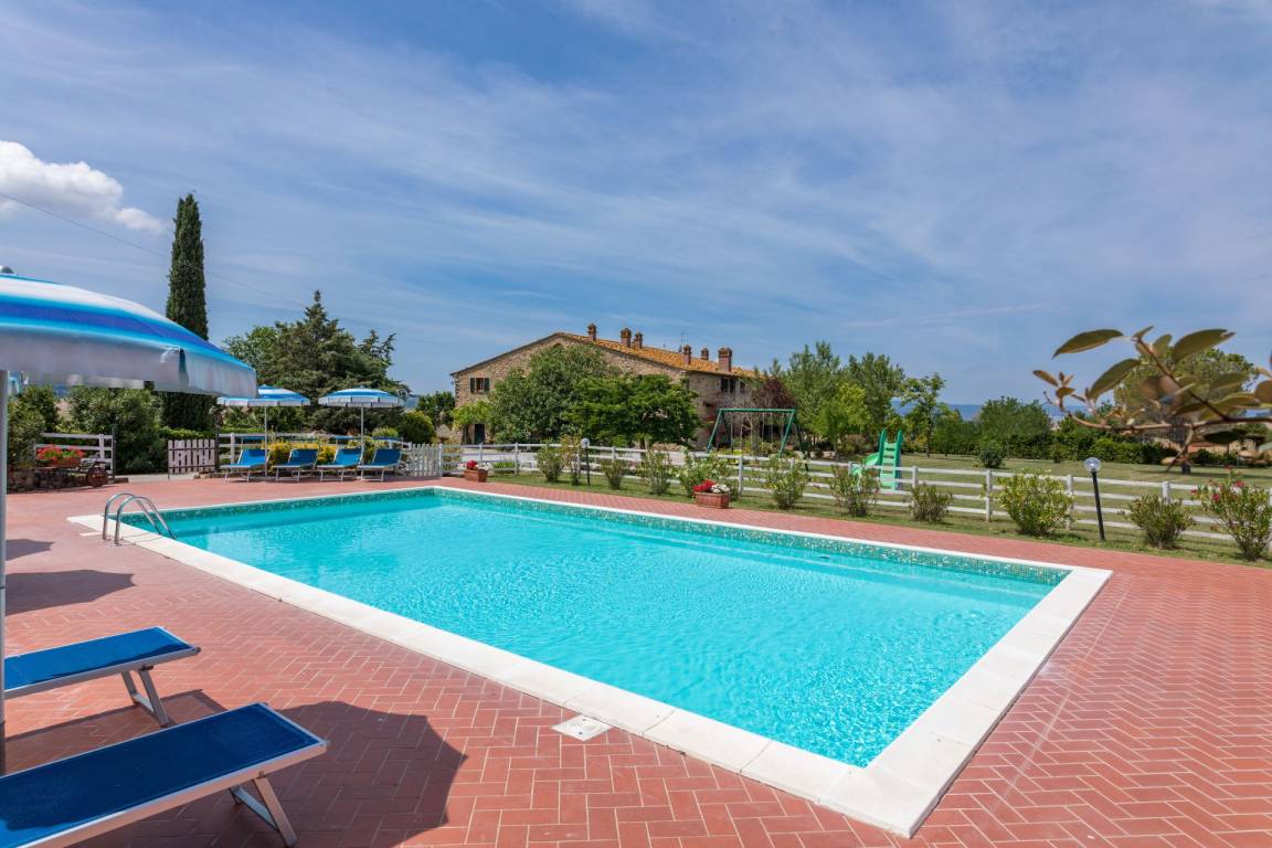 69 M² Villa ∙ 2 Bedrooms ∙ 4 Guests - Volterra