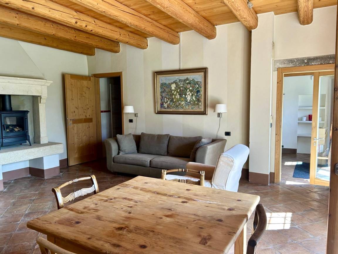 130 M² Casa Rural ∙ 2 Habitaciones ∙ 4 Huéspedes - Sirmione