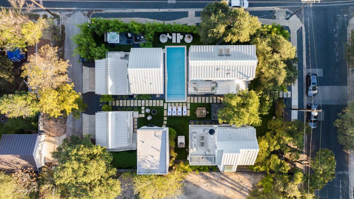 Maison De Vacances ∙ 12 Chambres ∙ 22 Personnes - Austin