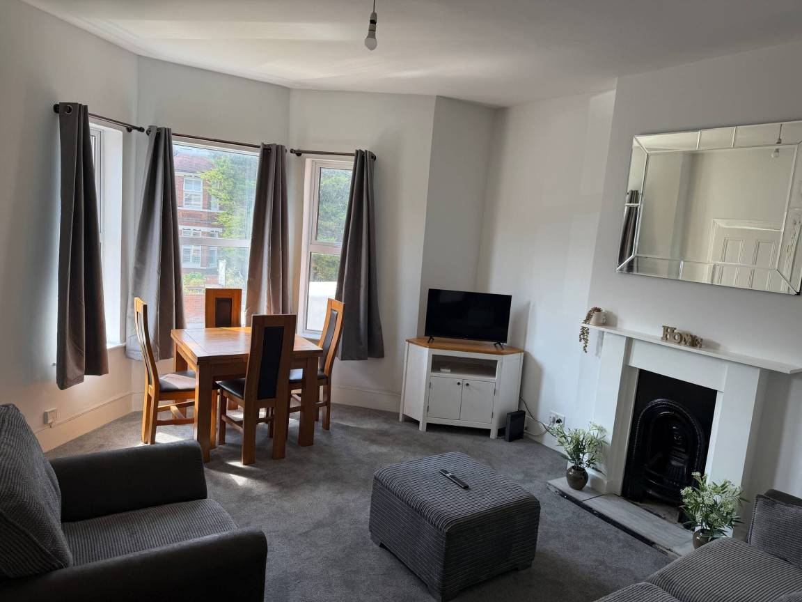 150 M² Appartement ∙ 2 Chambres ∙ 4 Personnes - Folkestone