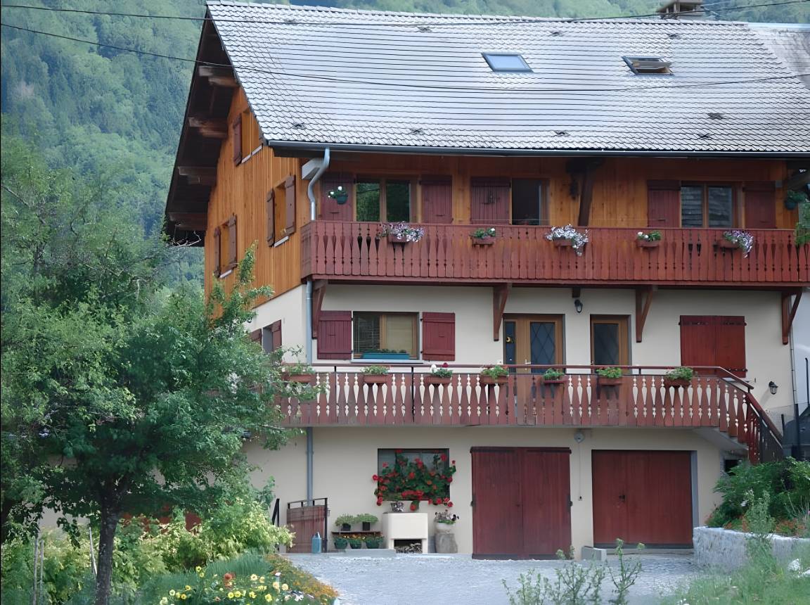 45 M² Ferienwohnung ∙ 1 Schlafzimmer ∙ 4 Gäste - Annecy-le-Vieux