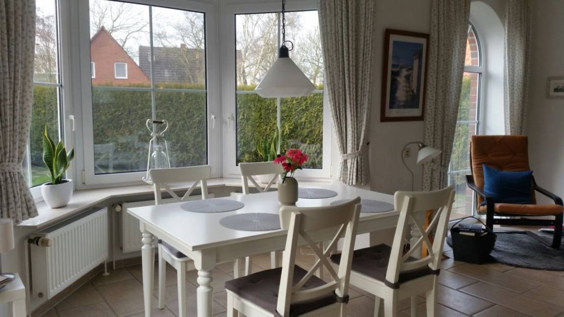 70 M² Ferienhaus ∙ 2 Schlafzimmer ∙ 4 Gäste - Greetsiel
