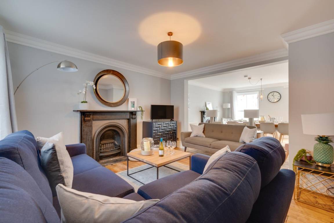 Apartment ∙ 4 Bedrooms ∙ 8 Guests - St Ives