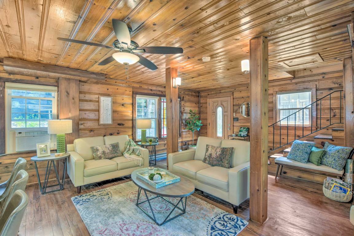 102 M² Cottage ∙ 2 Bedrooms ∙ 6 Guests - South Carolina