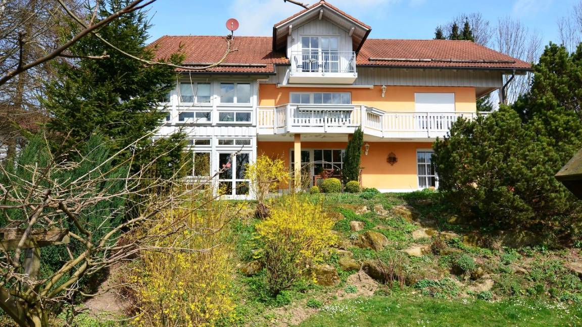 105 M² Appartement ∙ 2 Chambres ∙ 4 Personnes - Passau