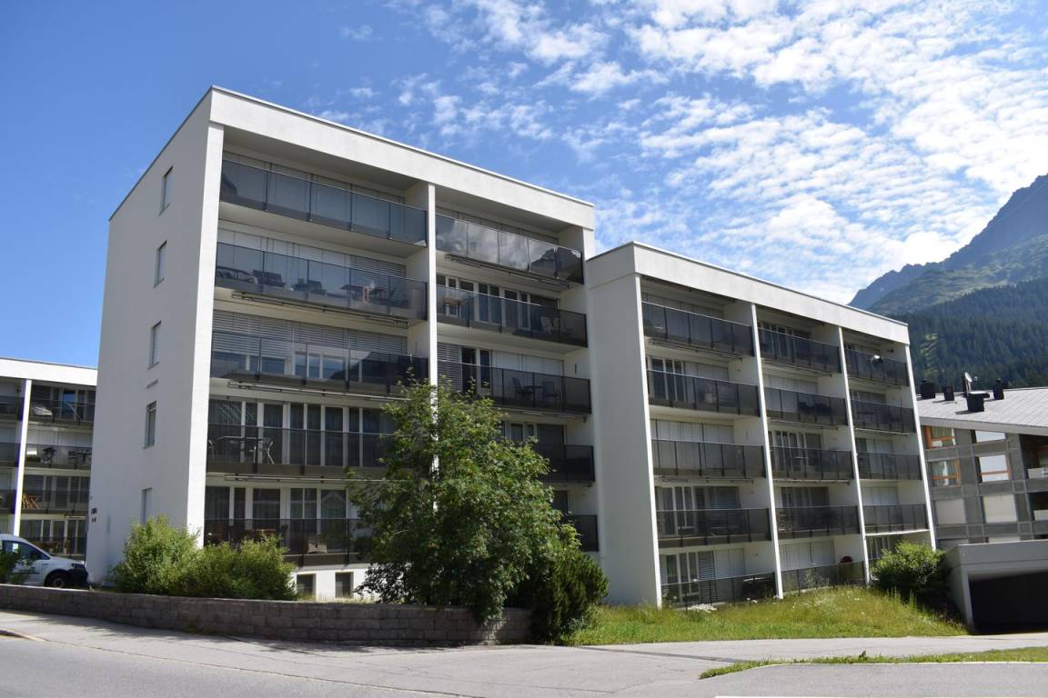 68 M² Ferienwohnung ∙ 1 Schlafzimmer ∙ 4 Gäste - Mathon