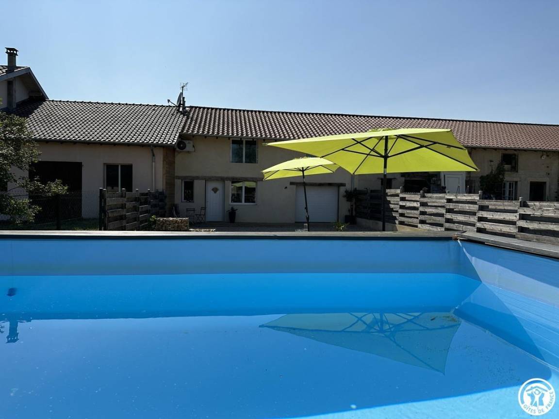 100 M² Gîte ∙ 4 Chambres ∙ 8 Personnes - Bourg-en-Bresse