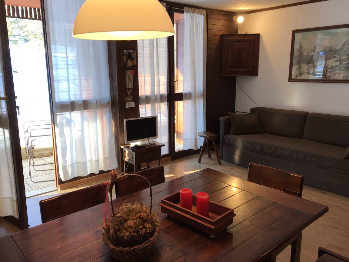 55 M² Apartment ∙ 2 Bedrooms ∙ 5 Guests - Madonna di Campiglio
