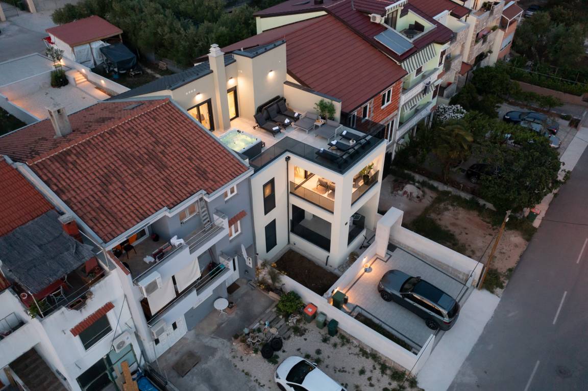 120 M² Apartamento ∙ 4 Quartos ∙ 7 Hóspedes - Zadar
