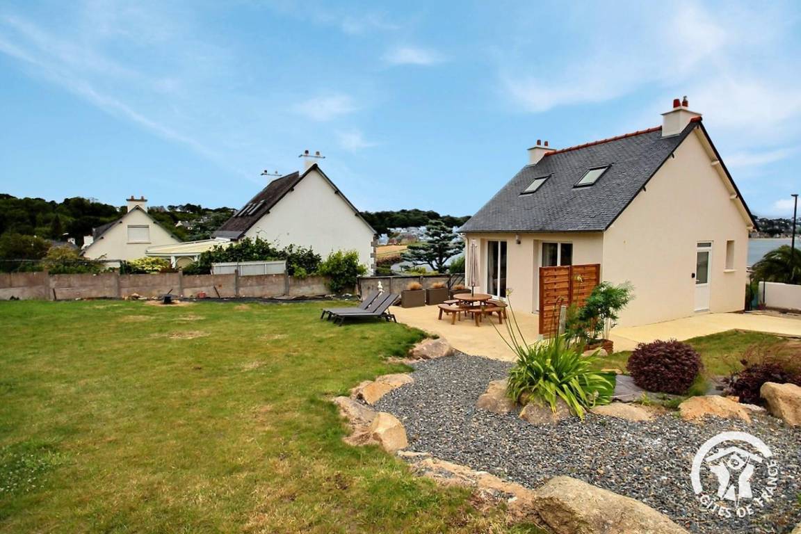 50 M² Mökki ∙ 3 Makuuhuonetta ∙ 5 Vierasta - Lannion