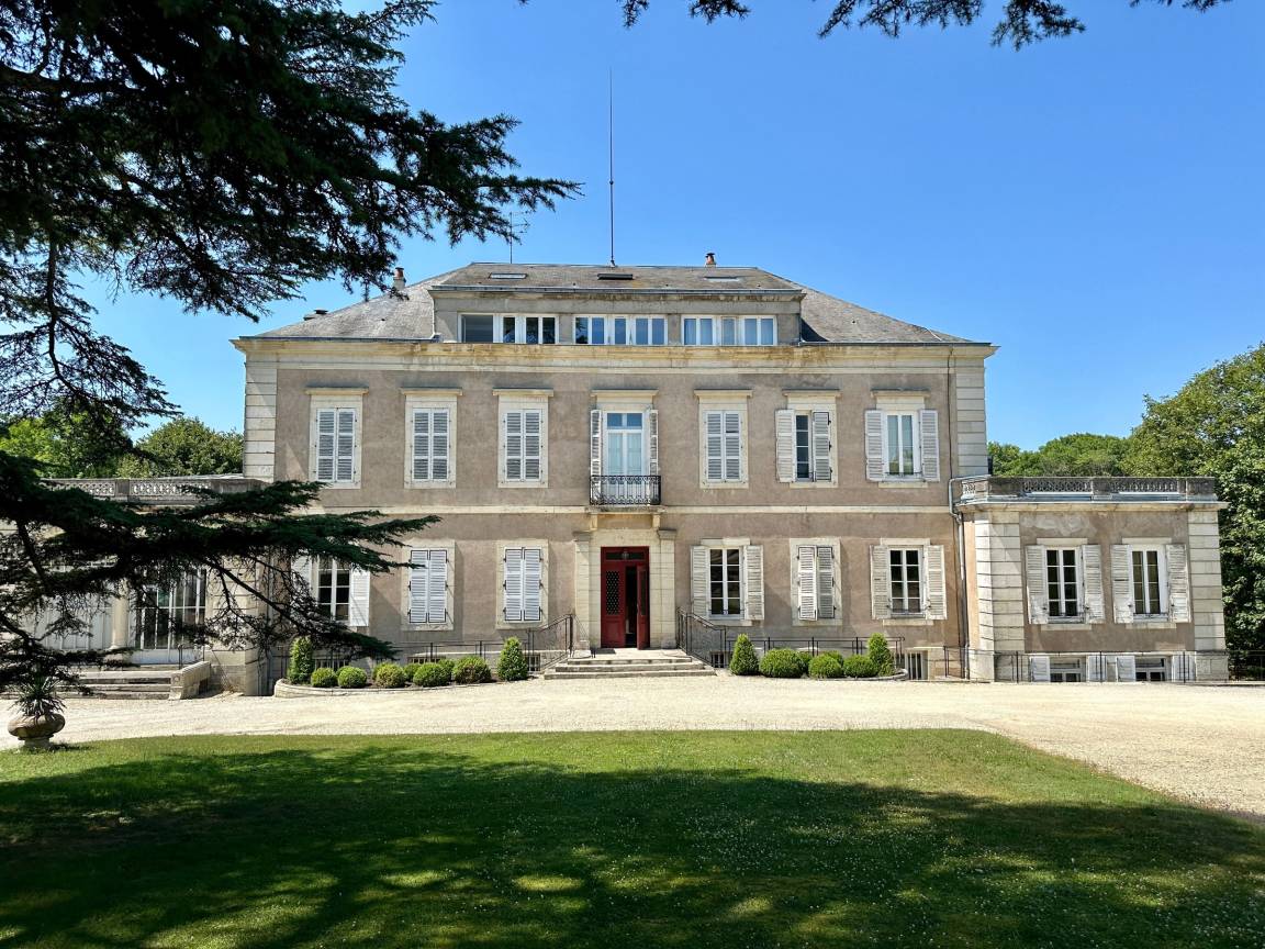 95 M² Landhaus ∙ 2 Schlafzimmer ∙ 4 Gäste - Dijon