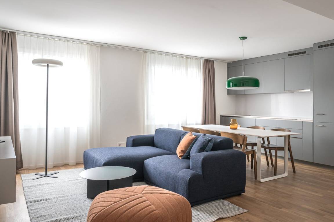 64 M² Ferienwohnung ∙ 2 Schlafzimmer ∙ 2 Gäste - Zürich