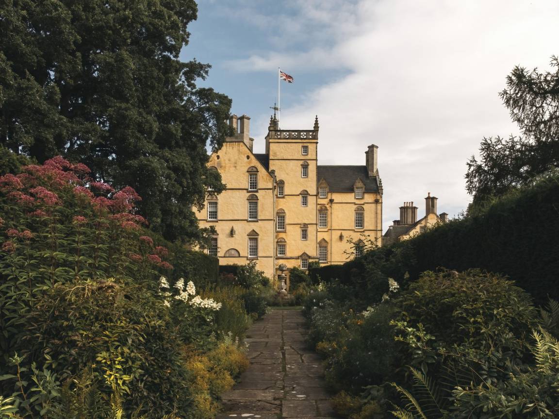 House ∙ 20 Bedrooms ∙ 38 Guests - Scotland