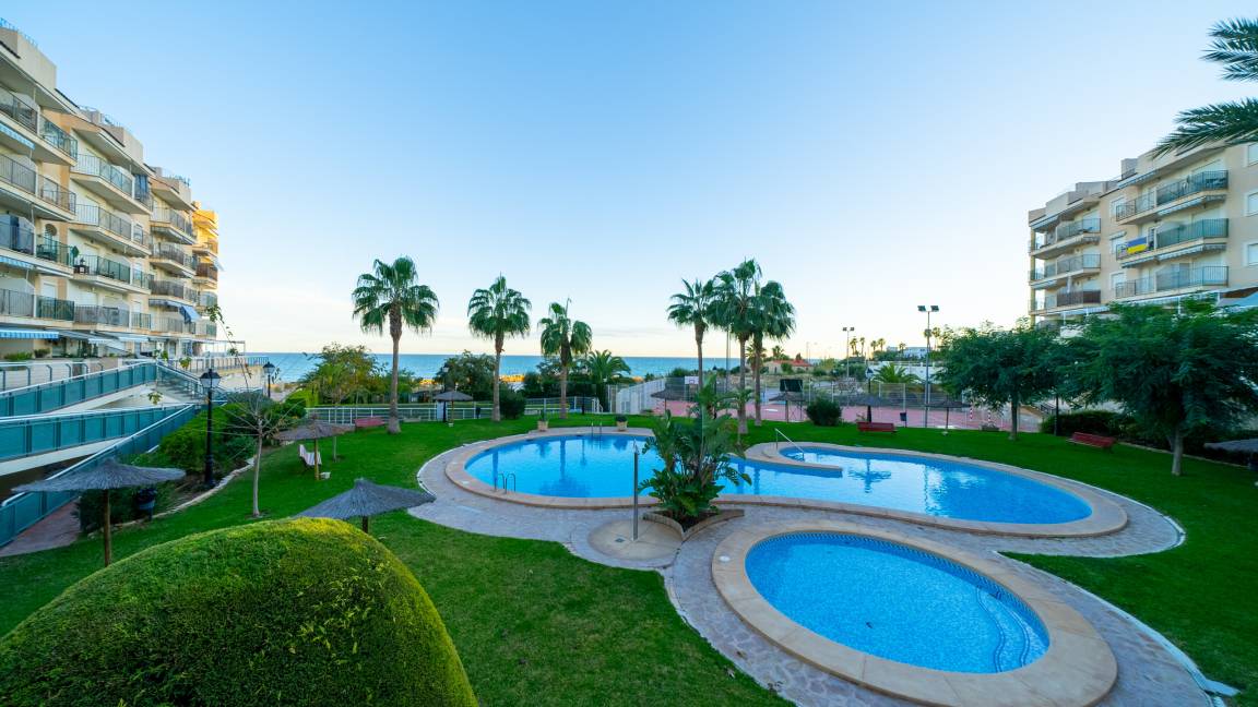 70 M² Ferienwohnung ∙ 2 Schlafzimmer ∙ 6 Gäste - El Campello