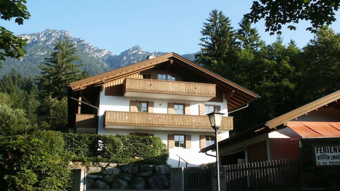 92 M² Huis ∙ 2 Slaapkamers ∙ 6 Gasten - Garmisch-Partenkirchen