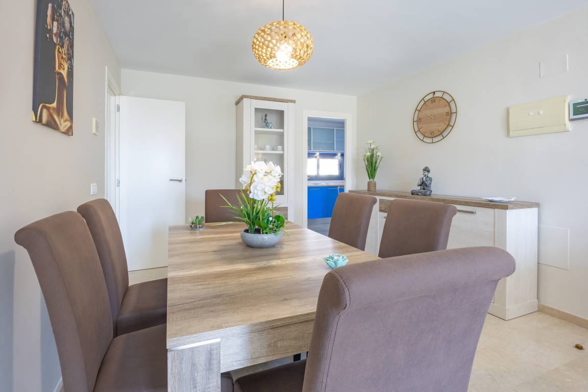 77 M² Ferienwohnung ∙ 1 Schlafzimmer ∙ 4 Gäste - Villajoyosa