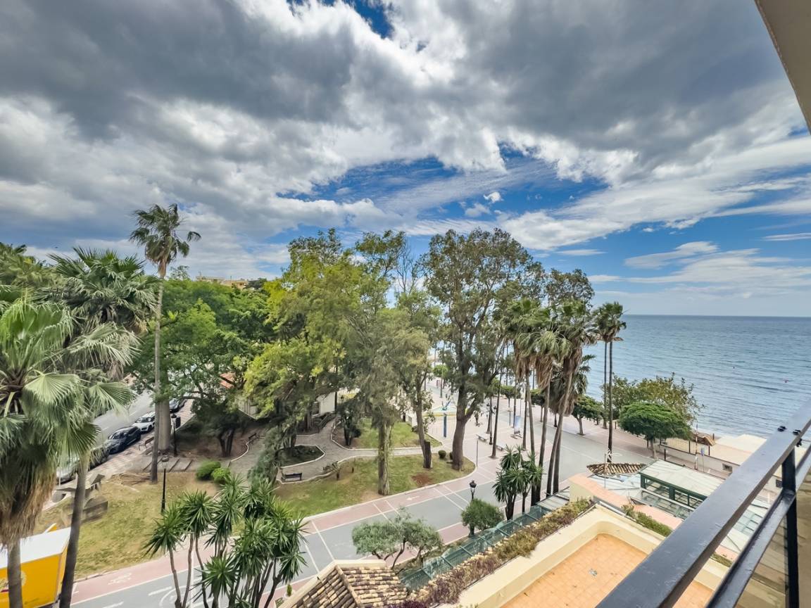 62 M² Apartamento ∙ 1 Quarto ∙ 4 Hóspedes - Marbella