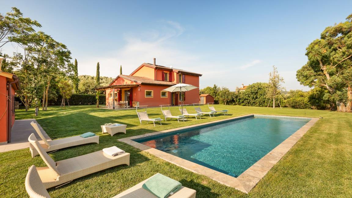 180 M² Villa ∙ 5 Chambres ∙ 9 Personnes - Orbetello