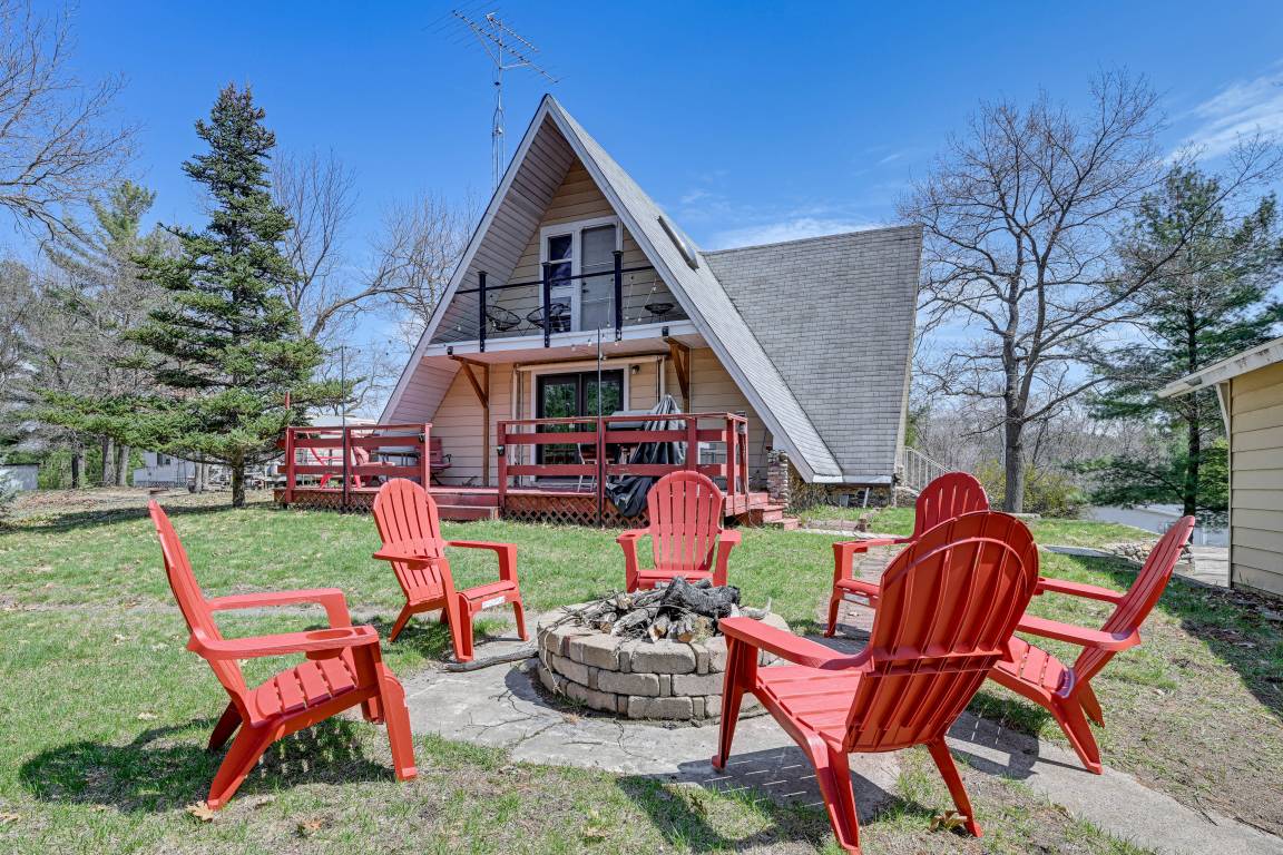 148 M² House ∙ 3 Bedrooms ∙ 8 Guests - Buckhorn State Park, Necedah