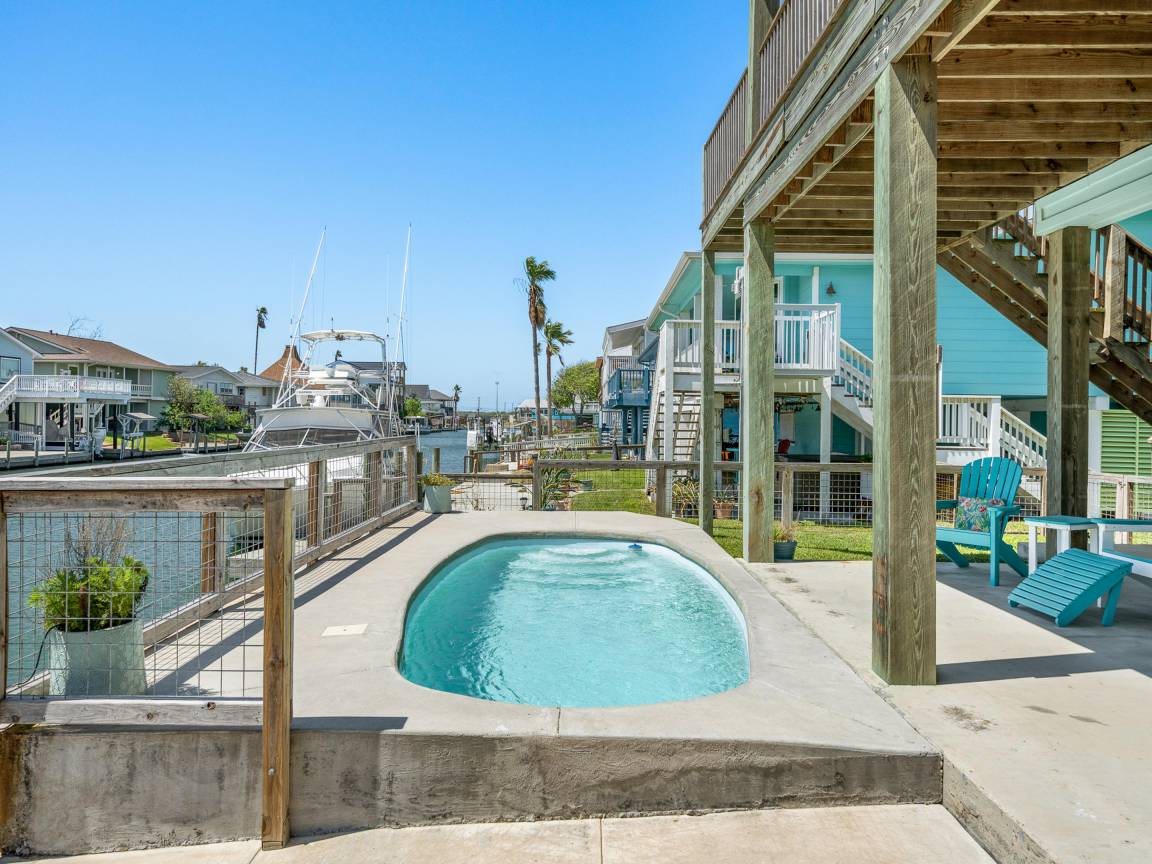 167 M² House ∙ 4 Bedrooms ∙ 12 Guests - Rockport, TX