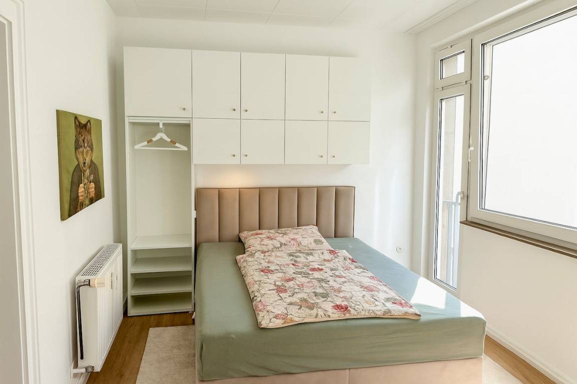 20 M² Apartment ∙ 2 Guests - Düsseldorf