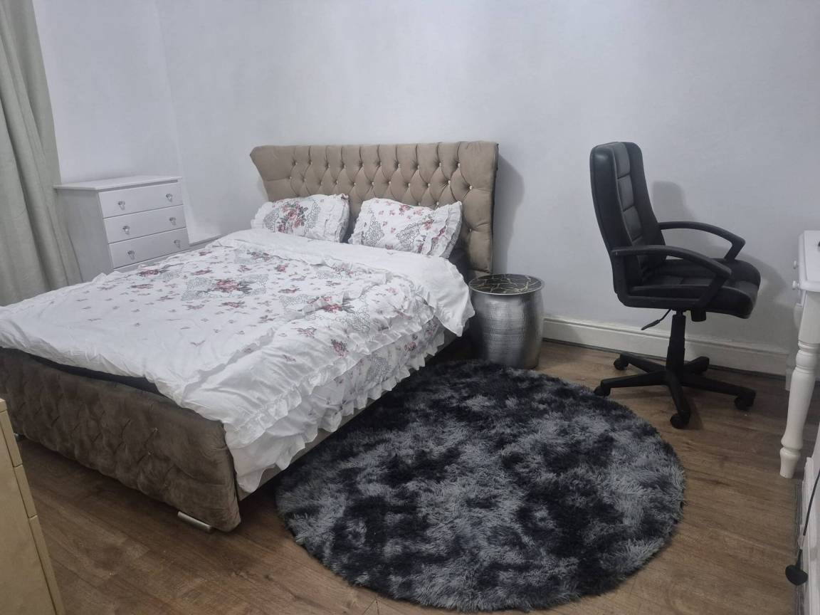 60 M² Apartment ∙ 2 Bedrooms ∙ 3 Guests - Manchester