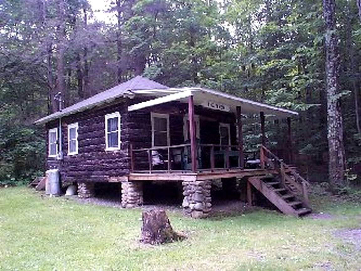House ∙ 2 Bedrooms ∙ 5 Guests - Harveys Lake, PA