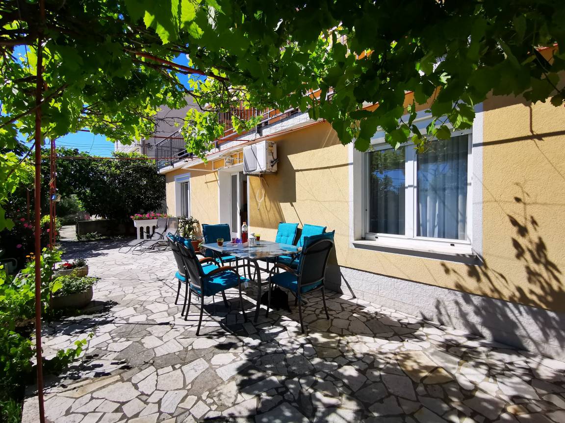 80 M² Appartement ∙ 2 Chambres ∙ 5 Personnes - Novi Vinodolski