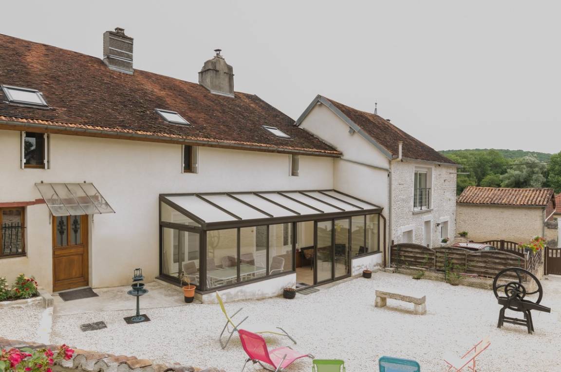 139 M² Gîte ∙ 3 Chambres ∙ 6 Personnes - Nigloland