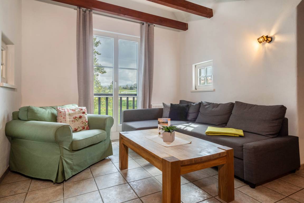 60 M² Ferienwohnung ∙ 1 Schlafzimmer ∙ 5 Gäste - Ravensburg