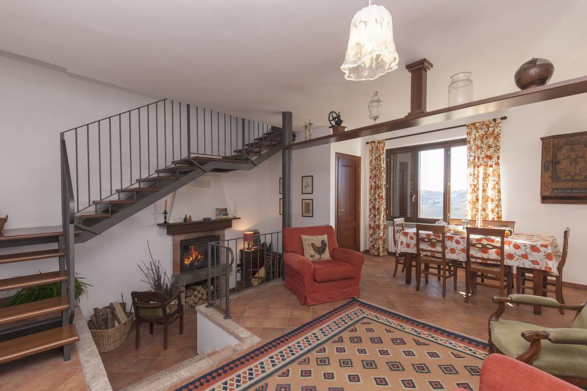 100 M² Farmhouse ∙ 2 Bedrooms ∙ 6 Guests - Alba