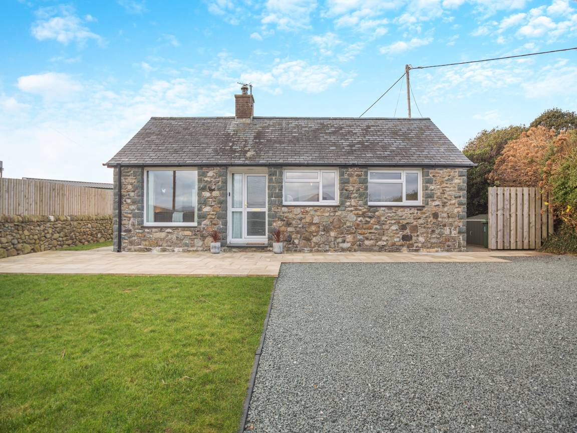 Cottage ∙ 3 Bedrooms ∙ 6 Guests - Harlech