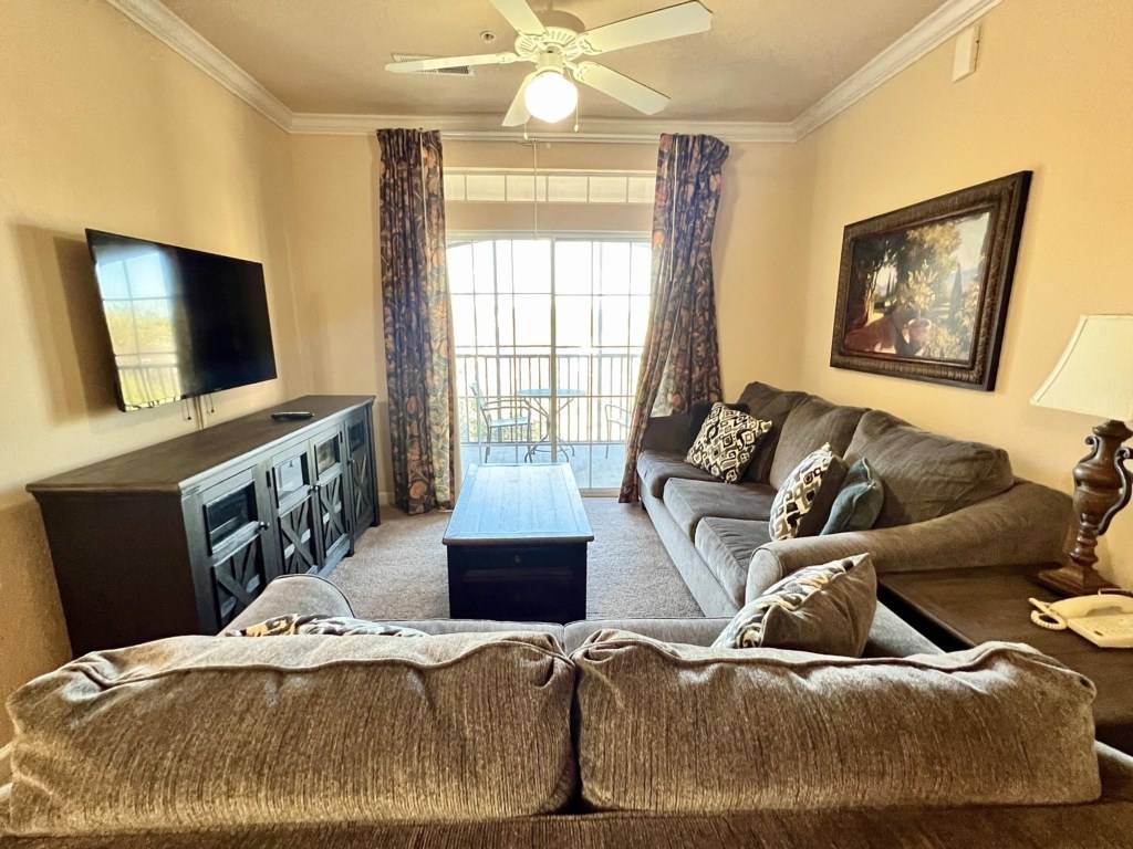 Condo ∙ 2 Bedrooms ∙ 4 Guests - Davenport, FL