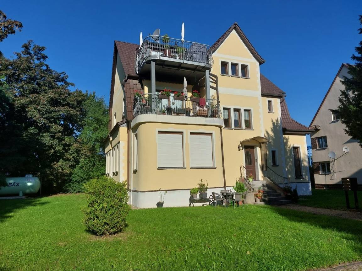 56 M² Ferienwohnung ∙ 1 Schlafzimmer ∙ 5 Gäste - Mücheln (Geiseltal)