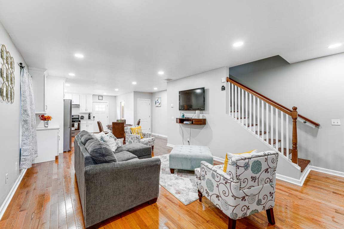 129 M² House ∙ 3 Bedrooms ∙ 6 Guests - Connecticut