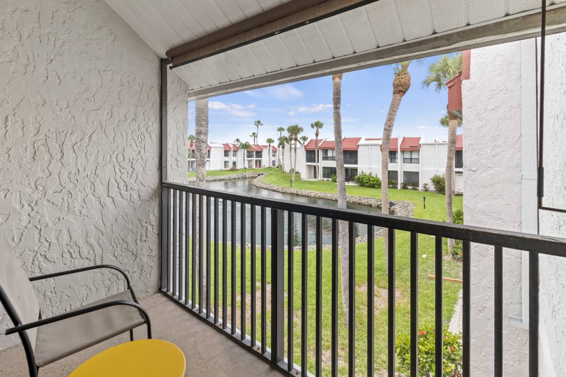 100 M² Condo ∙ 2 Bedrooms ∙ 4 Guests - Bradenton Beach, FL