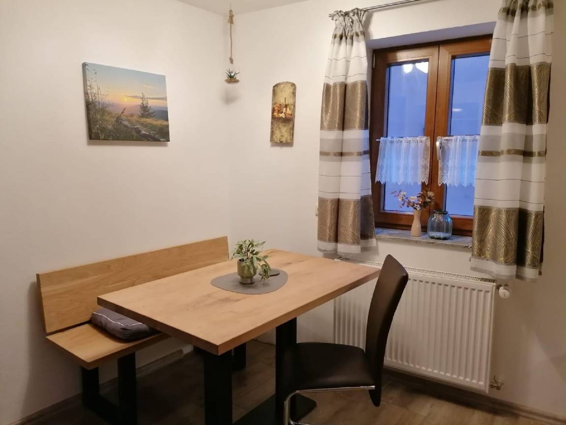 25 M² Ferienwohnung ∙ 1 Schlafzimmer ∙ 2 Gäste - Furth im Wald