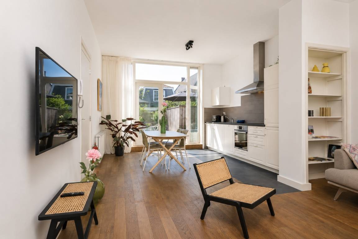 Ferienwohnung ∙ 2 Schlafzimmer ∙ 4 Gäste - Alkmaar