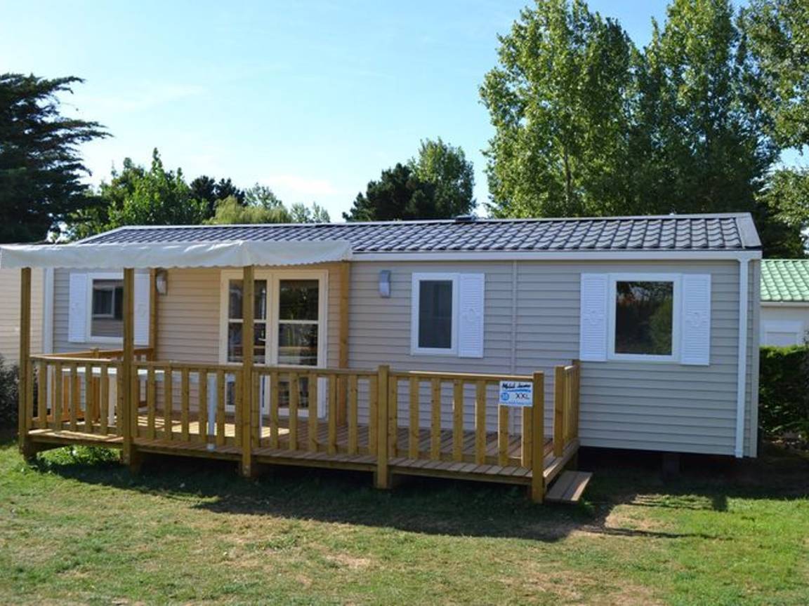 60 M² Caravan ∙ 4 Bedrooms ∙ 8 Guests - Puy-l'Évêque