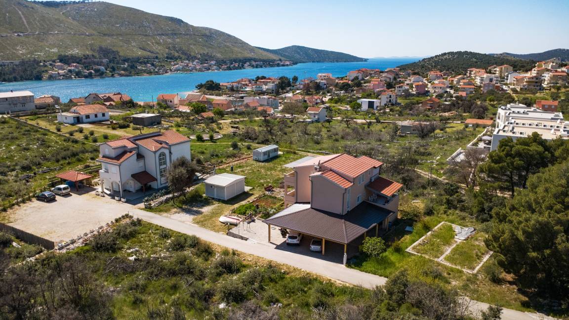 52 M² Ferienwohnung ∙ 2 Schlafzimmer ∙ 6 Gäste - Primošten