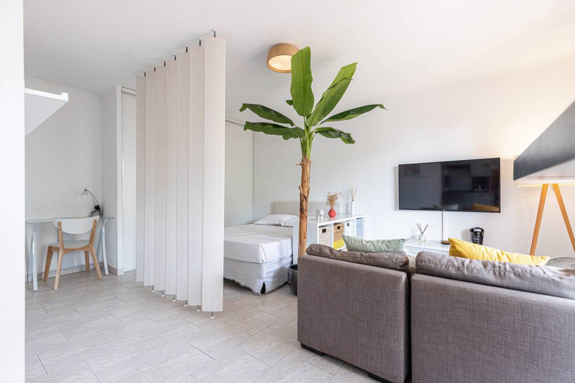 25 M² Studio ∙ 2 Personnes - ibis budget Nice Aeroport
