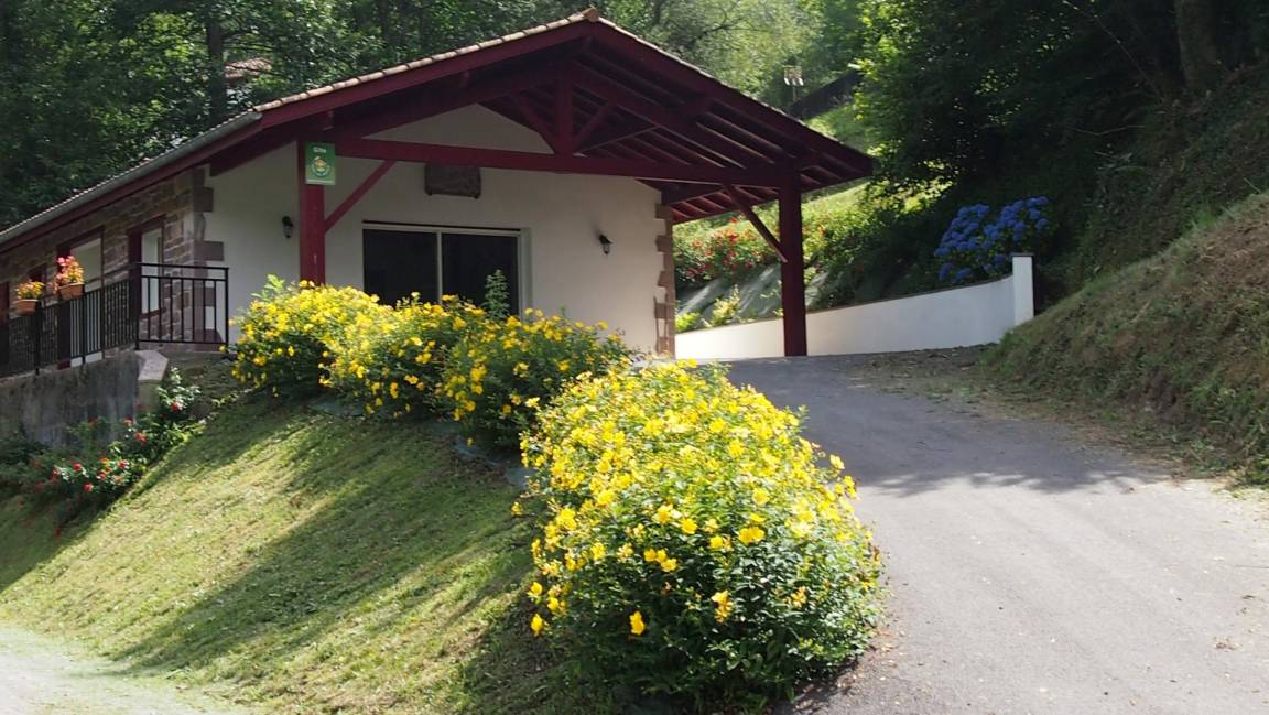 85 M² Gîte ∙ 2 Chambres ∙ 5 Personnes - Pays basque français